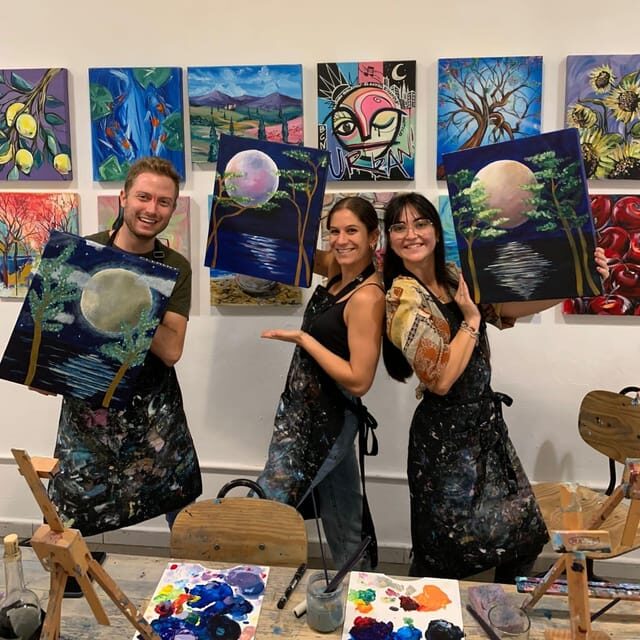 Barcelona: Learn to paint, sip wine, enjoy snacks & music - Authenticity and Atmosphere