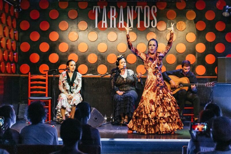 Barcelona: Los Tarantos Flamenco Show - Accessibility, Timing, and Practicalities