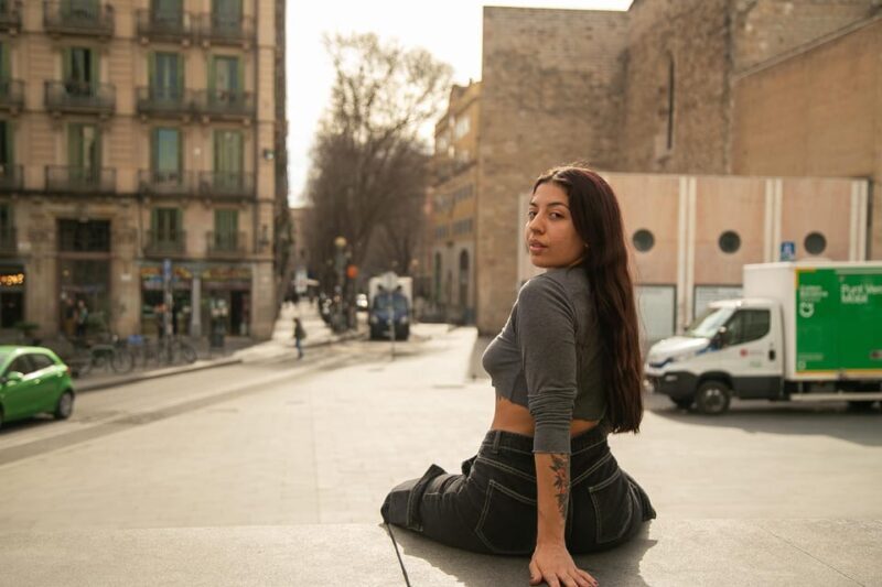 Barcelona: Macba, Private Photo Experience - Deep Dive into the Experience