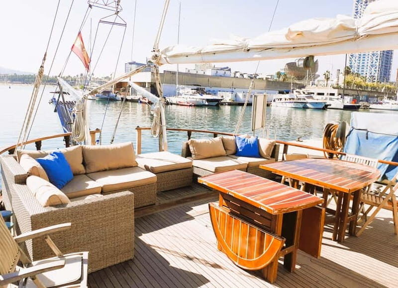 Barcelona: Mamma Mia Sailing Cruise - The Itinerary in Detail