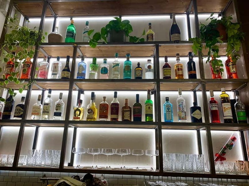 Barcelona: Mixology class: create a cocktail that reflects your personality! - The Neighborhood and Post-Class Opportunities