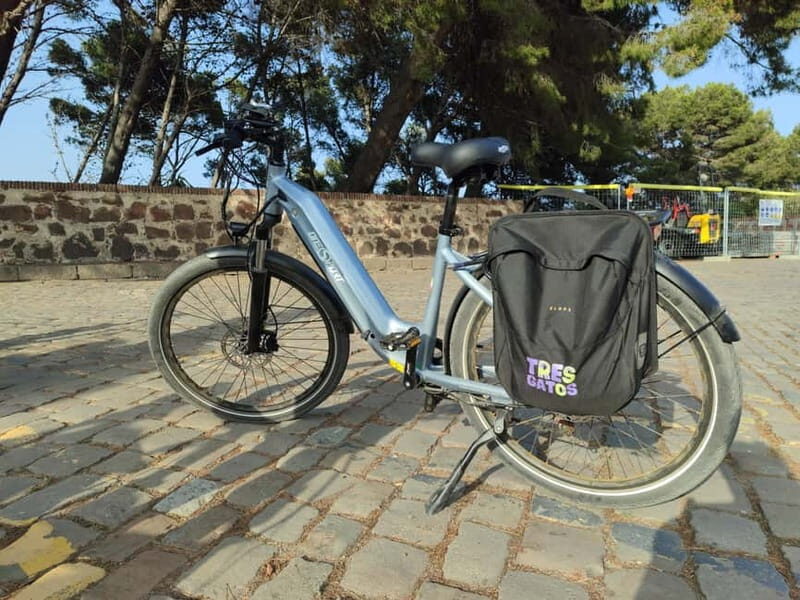 Barcelona: Montjuïc e-bike adventure via port and Ciutadella - Authentic Experience Highlighted by Real Reviews