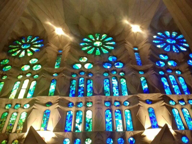 Barcelona: Montserrat & Sagrada Familia Guided Tour - What Could Be Better?