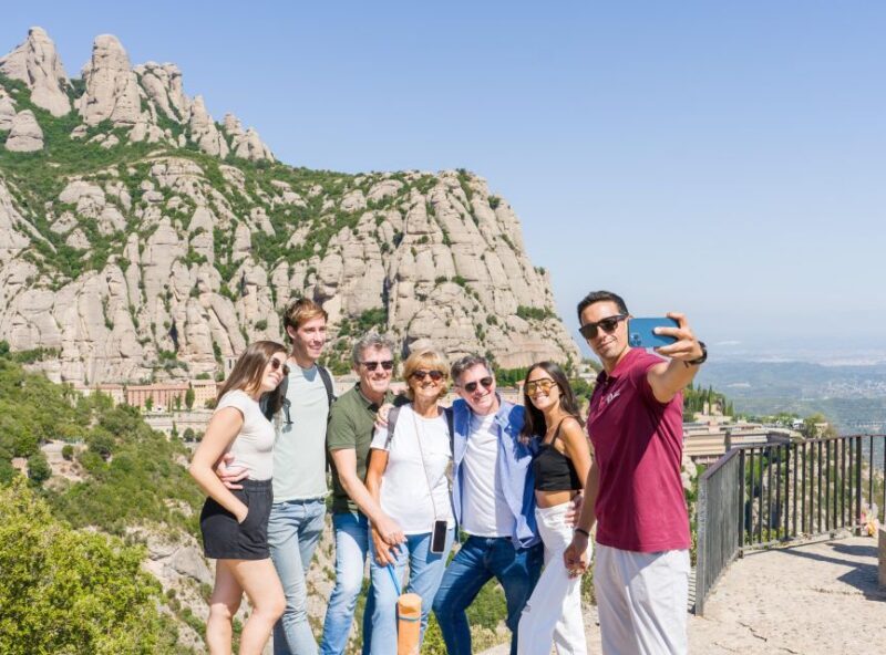 Barcelona: Montserrat, Winery Tour & Lunch with Wine Tasting - Why You Should Consider This Tour