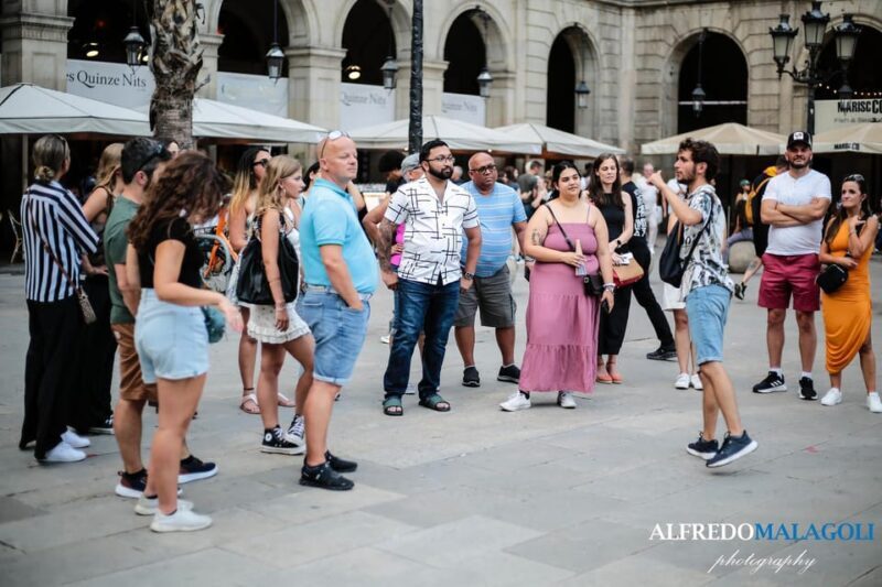 Barcelona: Old Town Guided Walking Tour - Why Choose the Old Town Guided Walking Tour?