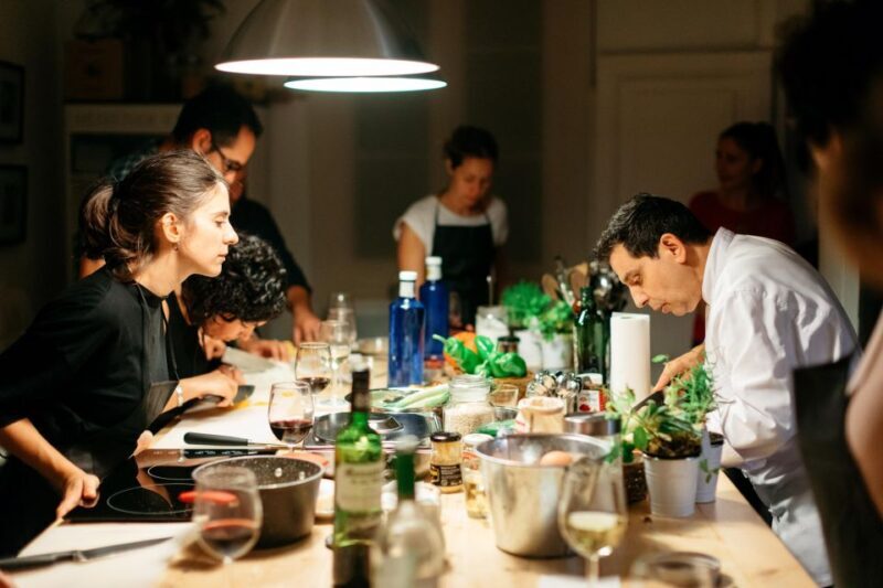 Barcelona: Paella Cooking Workshop and Market Tour - Key Points