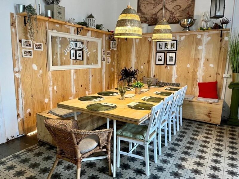 Barcelona: Paella Cooking Workshop and Market Tour - Deep Dive into the Itinerary