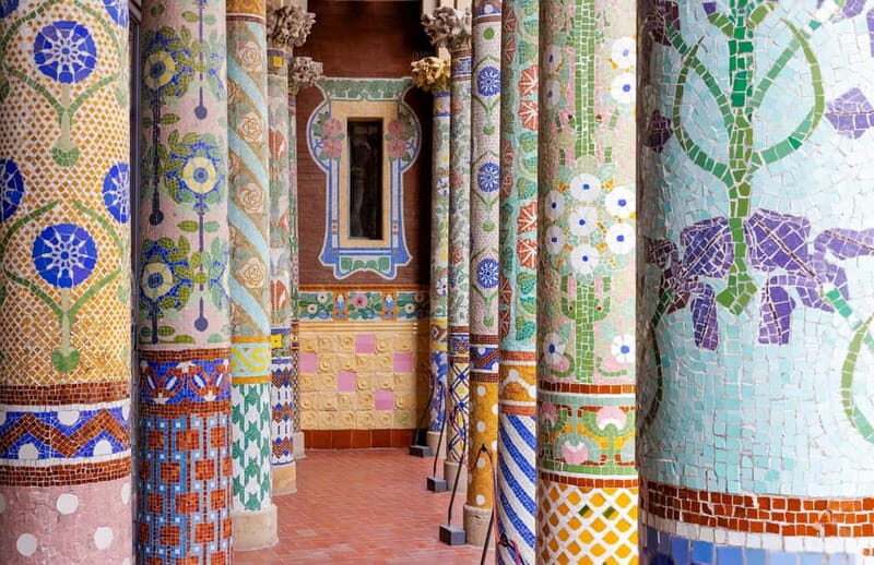 Barcelona: Palau de la Música Guided Tour in Japanese - Key Points