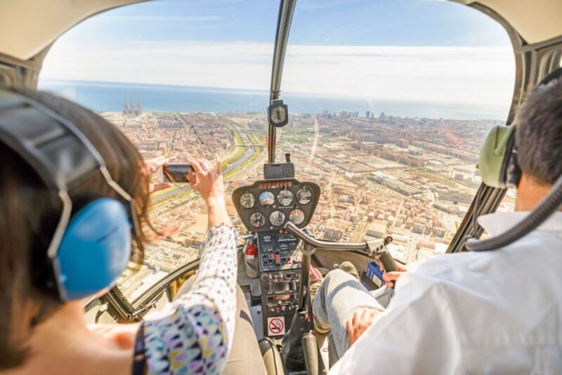 Barcelona: Panoramic Helicopter Flight - Who Will Love This Experience?