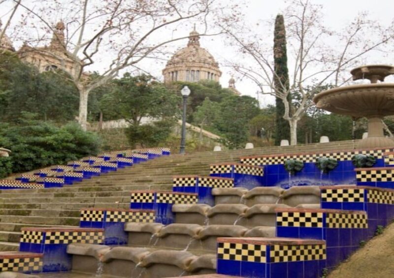 Barcelona: Panoramic Tour by car - Key Points