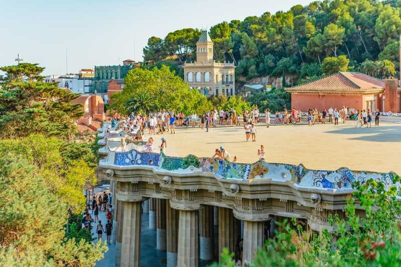 Barcelona: Park Güell Guided Tour & Priority Access - A Deep Dive into the Experience