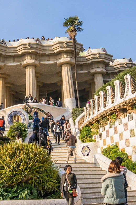 Barcelona: Park Güell Guided Tour - Booking & Cancellation
