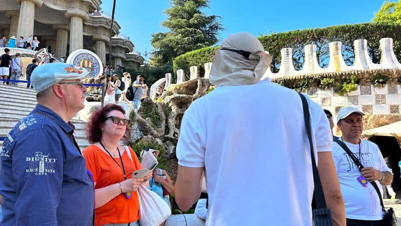 Barcelona: Park Güell Guided Tour with Skip the Line Ticket - Exploring the Magic of Park Güell with a Guided Tour