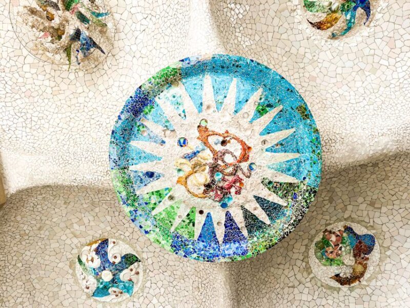 Barcelona: Park Güell & La Sagrada Familia Tickets and Tour - The Realities of the Experience