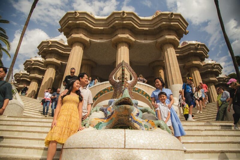 Barcelona: Park Güell Private Photography Experience - The Itinerary Breakdown: What Makes Each Stop Special