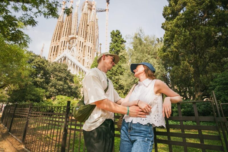 Barcelona: Photographic Madness at the Sagrada Familia - Authentic Experiences & Real-World Feedback