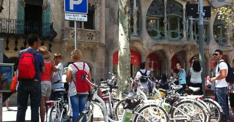 Barcelona: Private 5 Neighborhoods Tour by Electric Bike - What Makes This Tour Stand Out