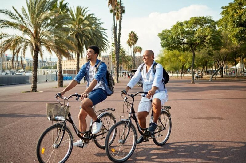 Barcelona: Private Bike/eBike Tour & Sagrada Familia Tickets - FAQ