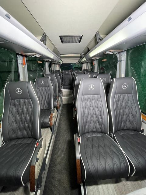Barcelona: Private City Tour 1-16 passengers - Key Points