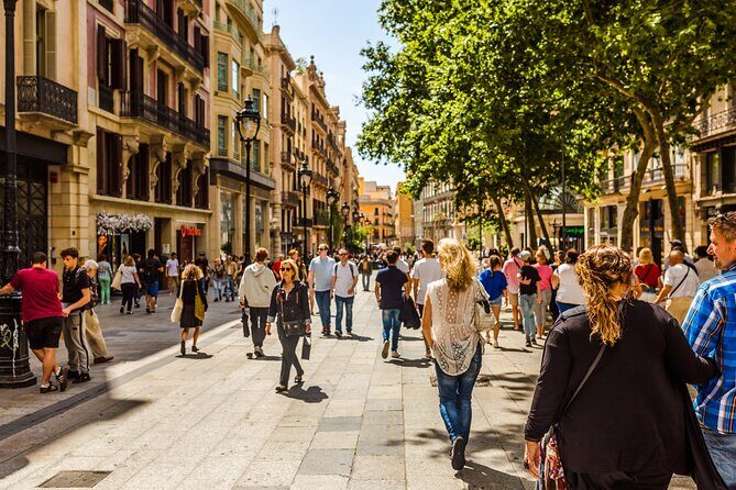 Barcelona Private Family Tours by Locals: 100% Personalized & Private - Real Experiences from Other Families