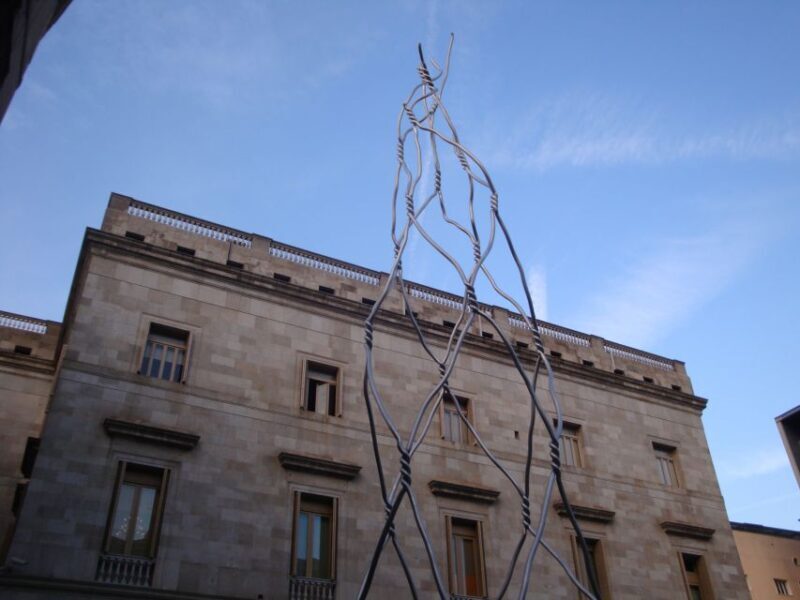 Barcelona: Private Gothic Quarter & Eixample Highlights Tour - A Close Look at the Itinerary