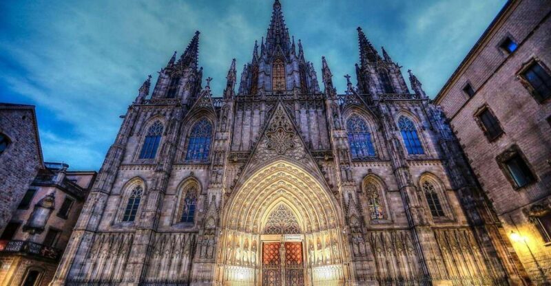 Barcelona Private Guided Walking Tour - In-Depth Look at the Itinerary