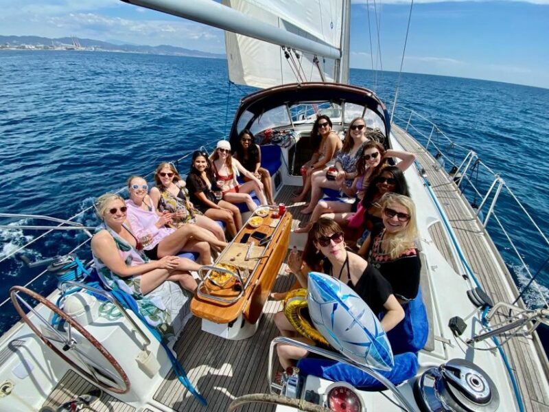Barcelona: Private Luxury Sailing Tour - Introduction: A Different View of Barcelona