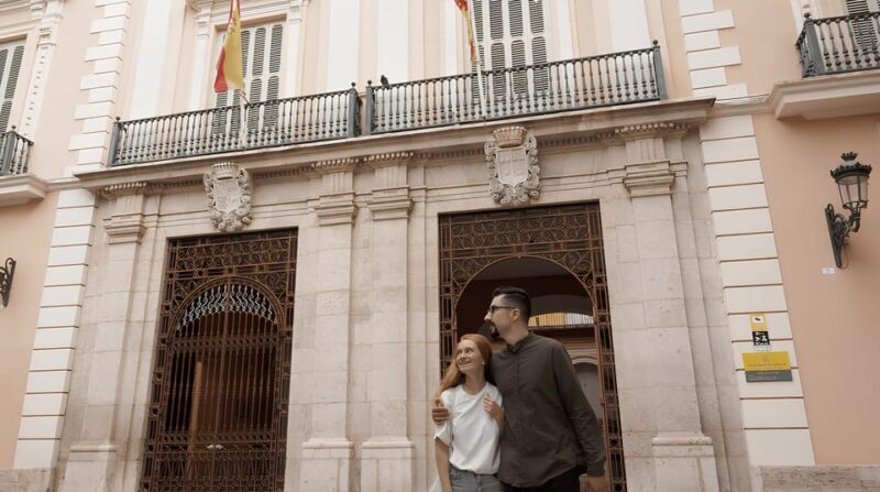 Barcelona: Private photo shooting with pro photographer - The Value in Professional Photos and Personalization