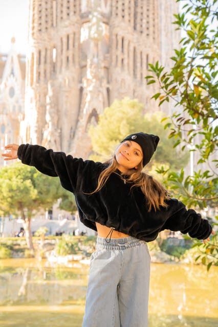 Barcelona: Private Photoshoot at Sagrada Familia - FAQs