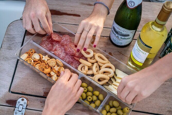 Barcelona Private Sailing Trip with Drinks & Snacks - The Sum Up