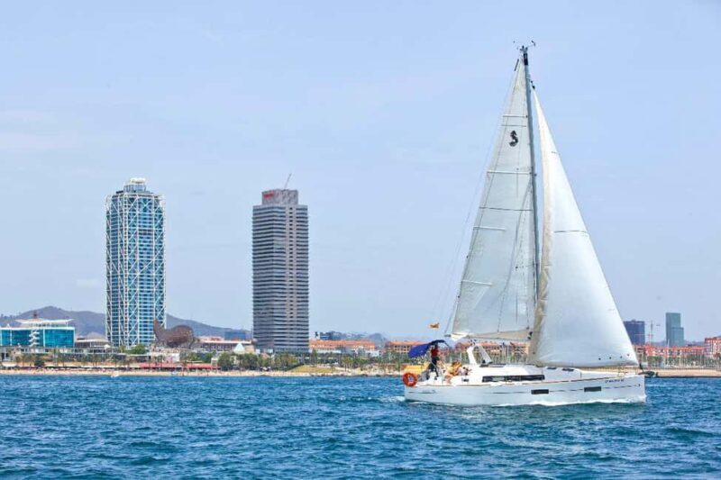 Barcelona: Private Sailing Trip with F&B (max 11) - The Itinerary and Experience