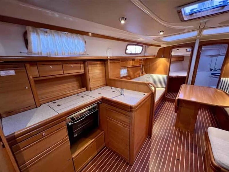 Barcelona: Private Sailing Yacht Cruise - An In-Depth Look at the Sailing Yacht Experience