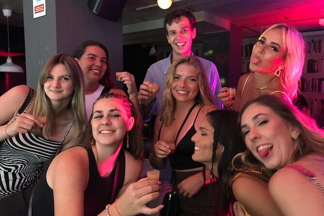 Barcelona Pub Crawl by KING -The Best Party tour & VIP Club Entry - Practical Details: What Travelers Need to Know