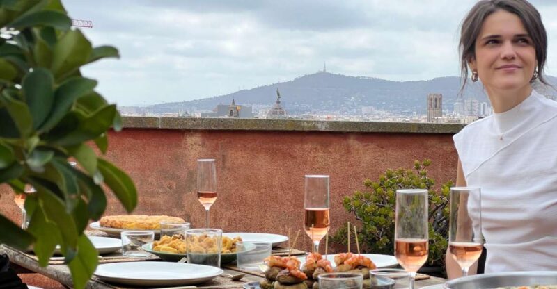Barcelona: Rooftop Tapas and Sangria Class with a Chef - Key Points