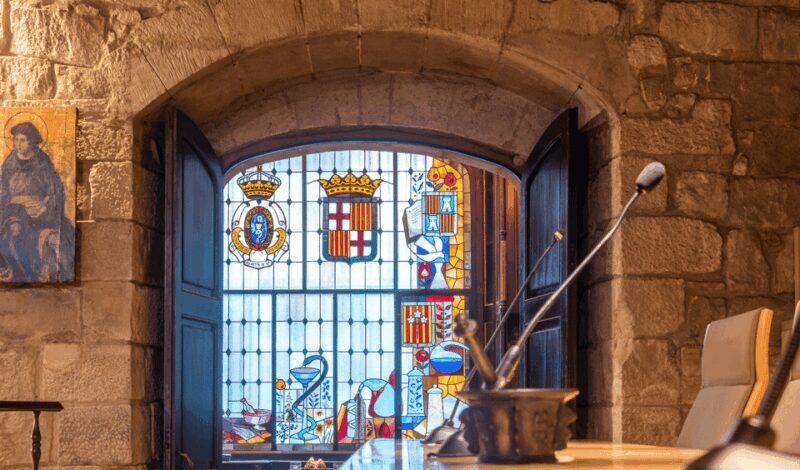 Barcelona: Royal Academy of Pharmacy of Catalonia Tour - Authentic Artifacts and Architectural Marvels