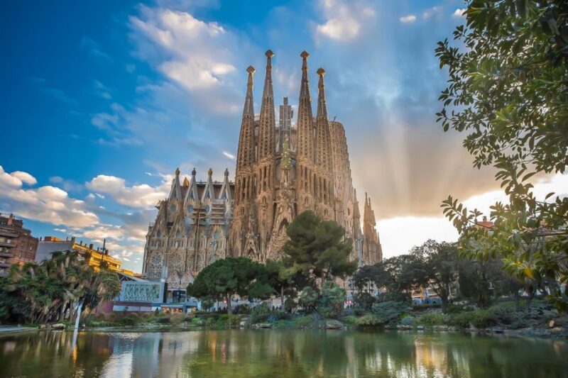 Barcelona: Sagrada Familia and Park Guell Full-Day Tour - FAQs