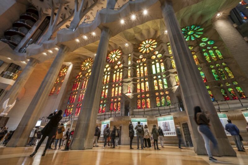 Barcelona: Sagrada Familia Entry Ticket with Audio Guide - The Experience: What Youll Encounter