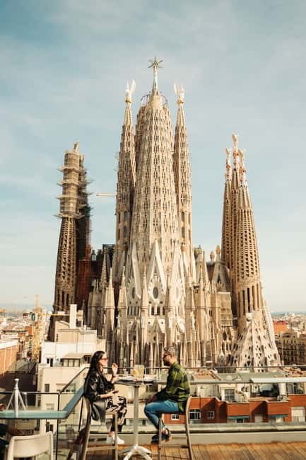 Barcelona: Sagrada Familia Evening Tour with Cava - Introduction: A Unique Way to Experience the Sagrada Familia