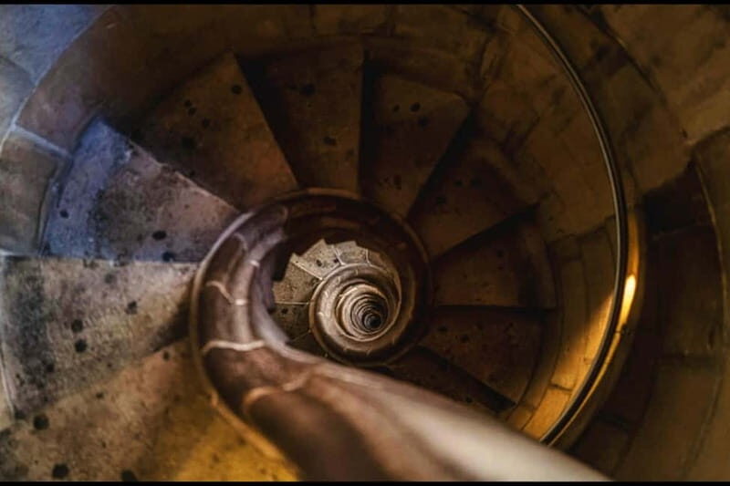 Barcelona: Sagrada Familia Guided Tour (With Entry Ticket) - Who Will Love This Tour?