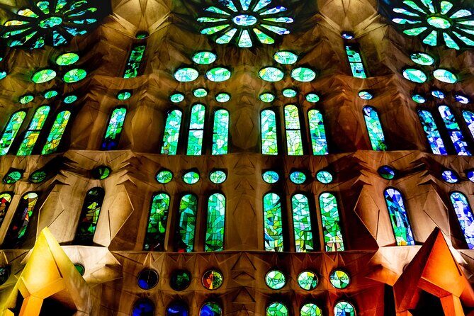 Barcelona Sagrada Familia Guided Visit With Optional Extras. - The Sum Up