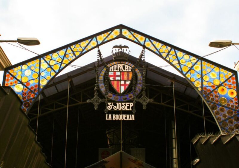 Barcelona: Sagrada Familia, Park Güell and Old Town Tour - Introduction: Why This Tour Shines