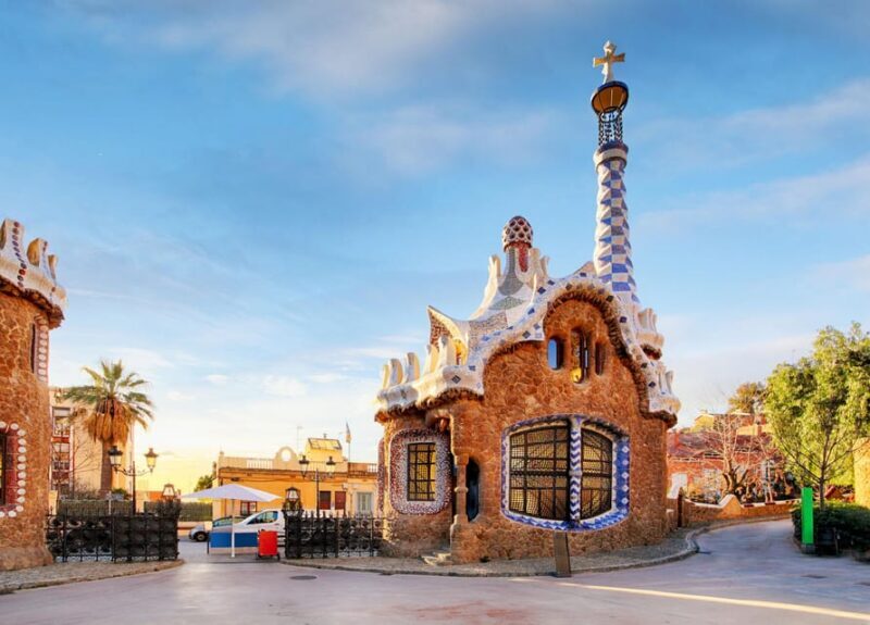 Barcelona: Sagrada Familia & Park Güell Guided Tour & Ticket - Who Will Love This Tour