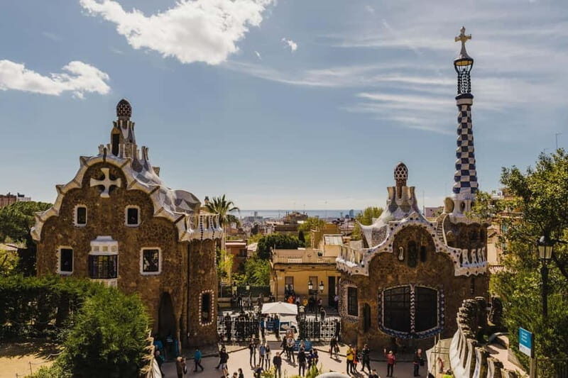Barcelona: Sagrada Família & Park Güell with Transfers - Key Points