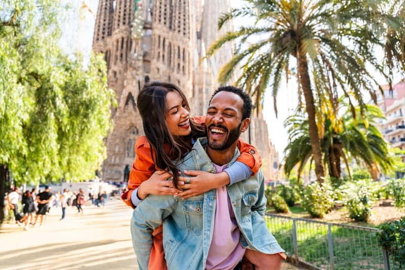 Barcelona: Sagrada Familia Photoshoot - Practical Considerations