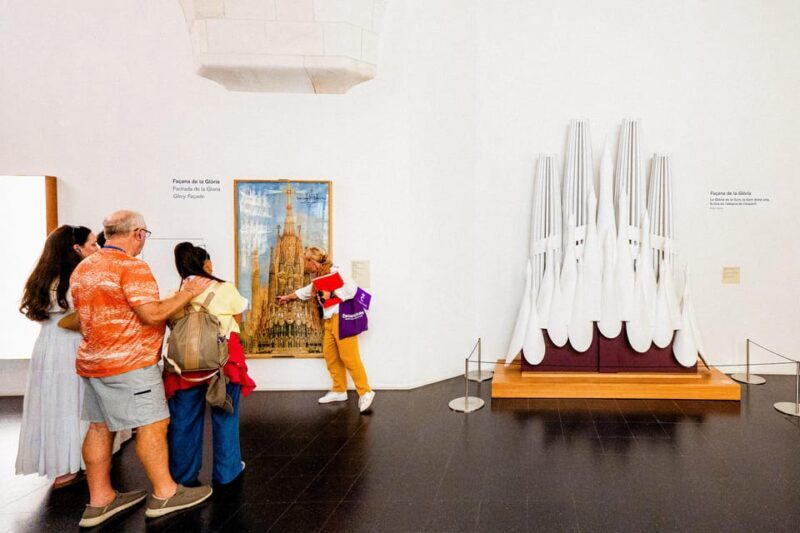 Barcelona: Sagrada Familia Priority Access Guided Tour - The Museum – Behind the Scenes