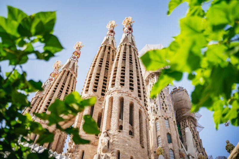 Barcelona: Sagrada Familia Skip-the-Line Entry Ticket & Tour - Practical Aspects of the Tour