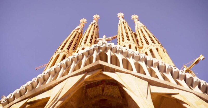 Barcelona: Sagrada Familia Skip-the-Line Guided Tour - Key Points