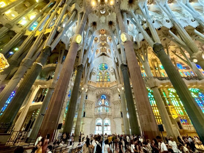 Barcelona: Sagrada Familia Skip-the-Line Guided Tour - Key Points
