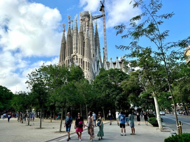 Barcelona: Sagrada Familia Skip-the-Line Guided Tour - The Sum Up: Who Will Love This Experience?