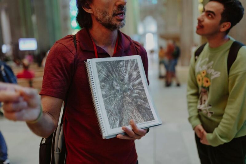 Barcelona: Sagrada Familia Small Group Guided Tour - How Does the Price Reflect the Value?